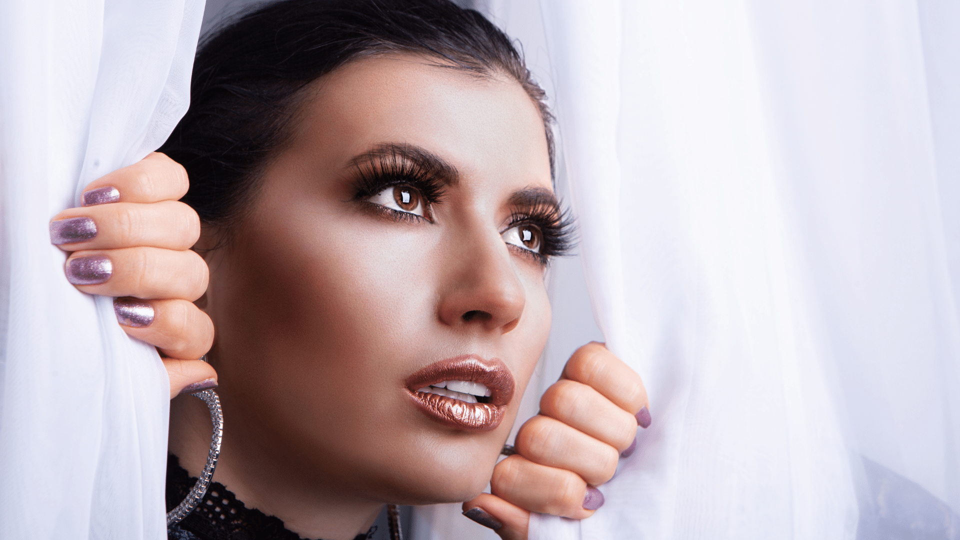 Best Contour Brush to Achieve That Sculpted Look